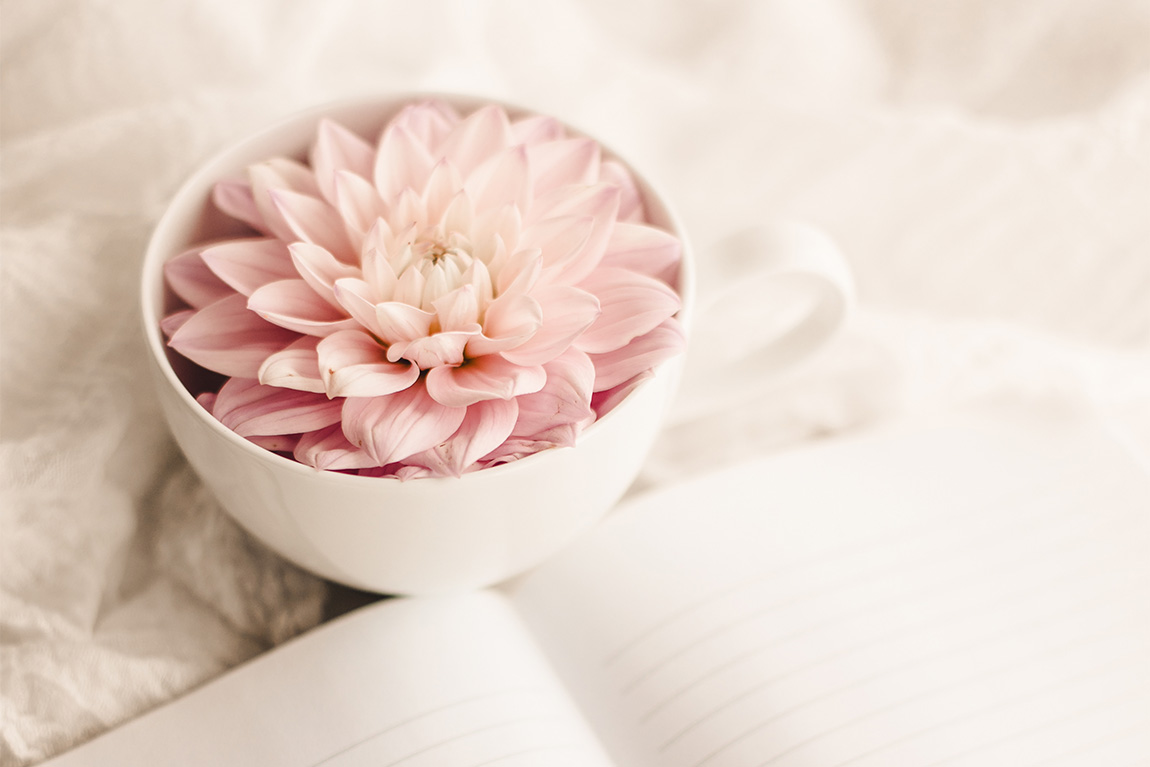 Using Astrology to Heal - Chiron in Astrology - Moon and Craft